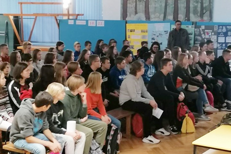 Novi Marof i Varaždin u hrvatskom vrhu po broju upisanih prvašića u ...