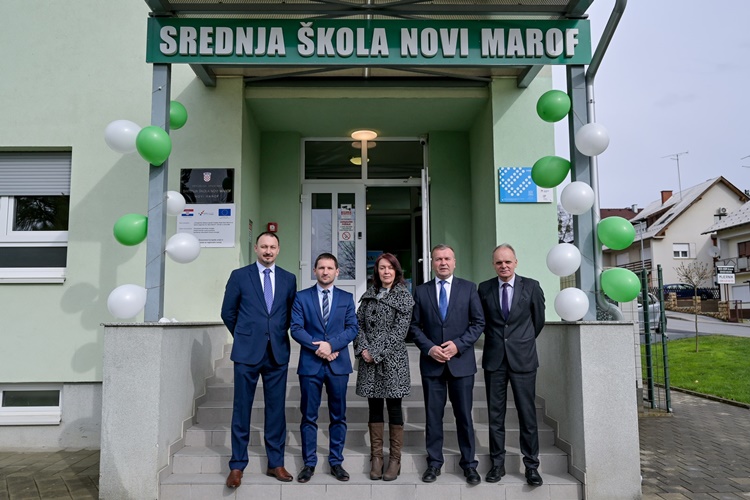 Srednja škola Novi Marof primjer je uspješne mlade škole! Obilježena je ...